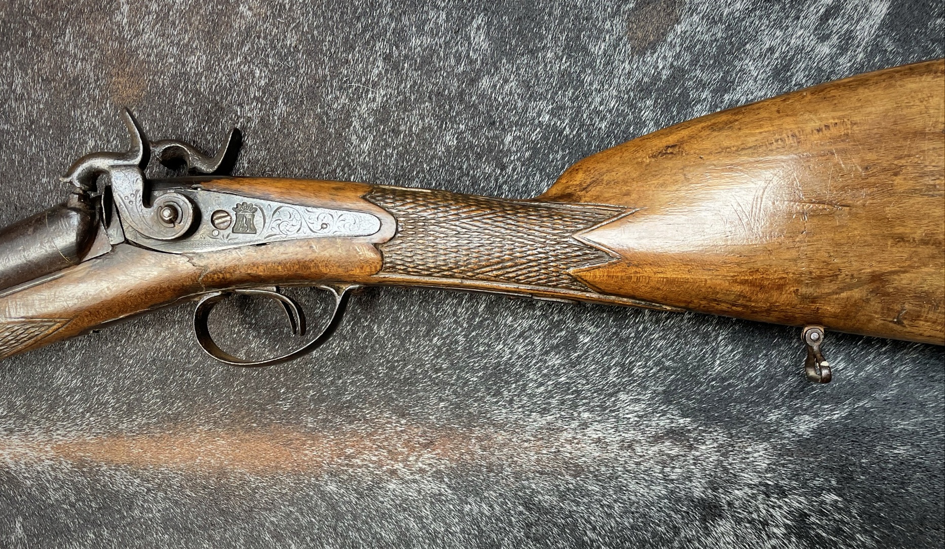 Antique Decorative Hunting Rifle BEAST Interiors antique-decorative-hunting-rifle-beast-interiors