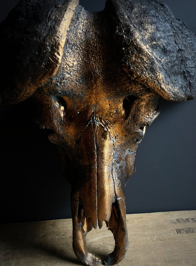 Metallized Cape buffalo skull (example) - BEAST Interiors