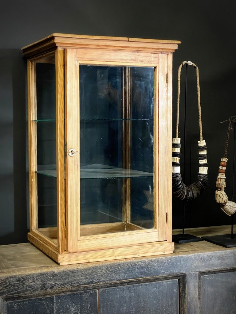 Vintage pine display cabinet - BEAST Interiors