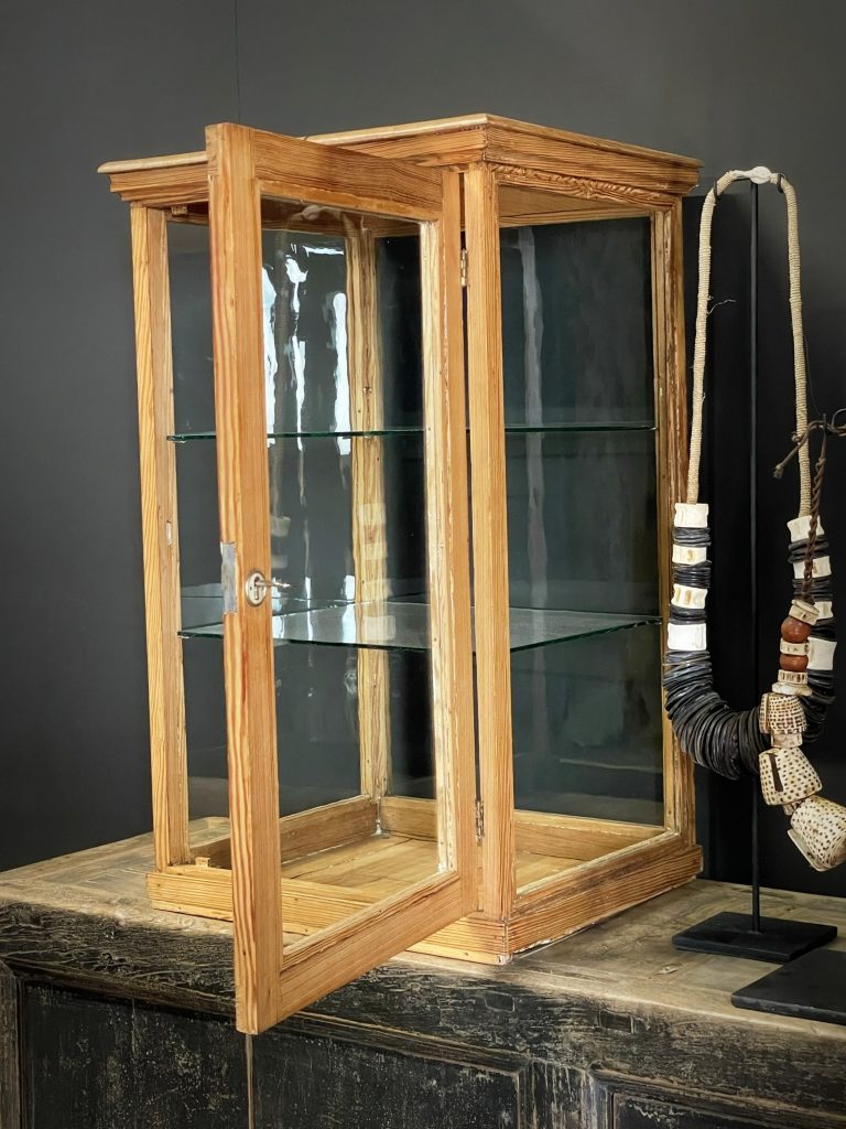 Vintage pine display cabinet - BEAST Interiors