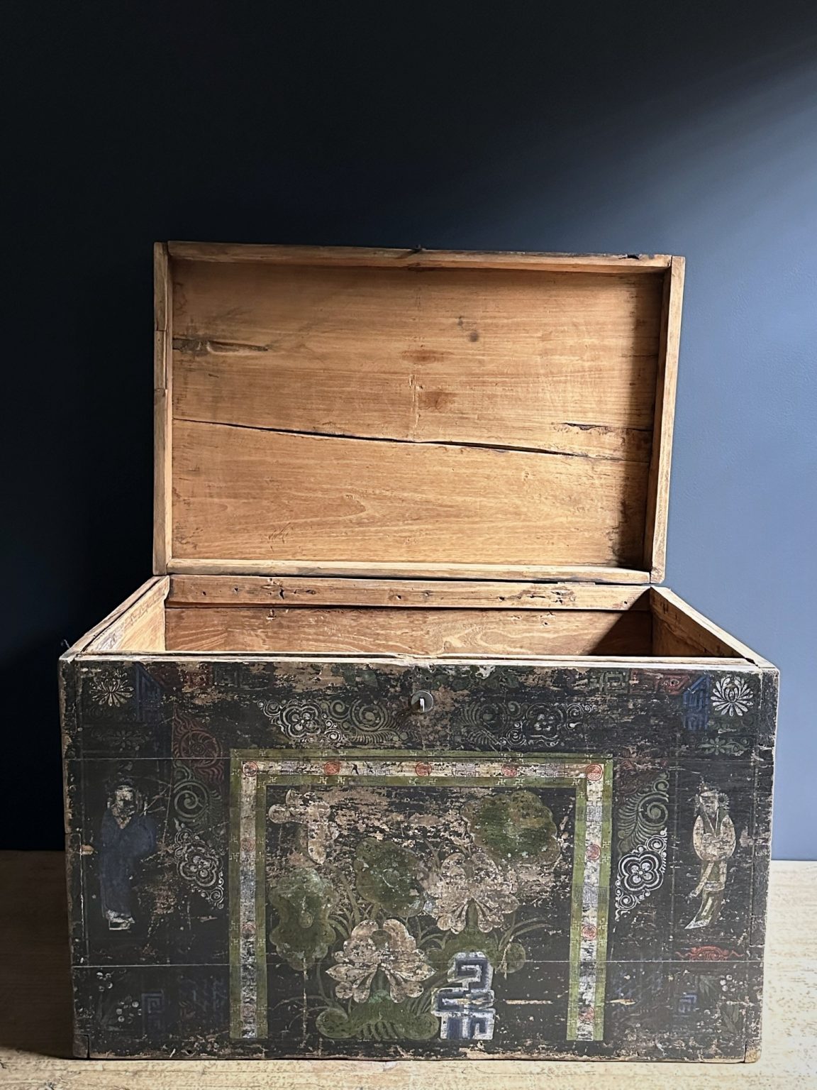 Antique Chinese box - BEAST Interiors