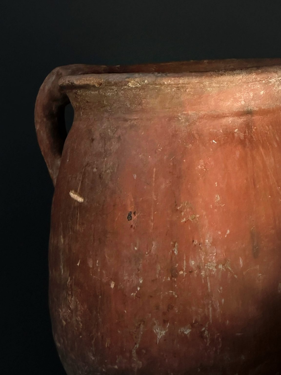 Antieke oker rode terracotta kruik - BEAST Interiors