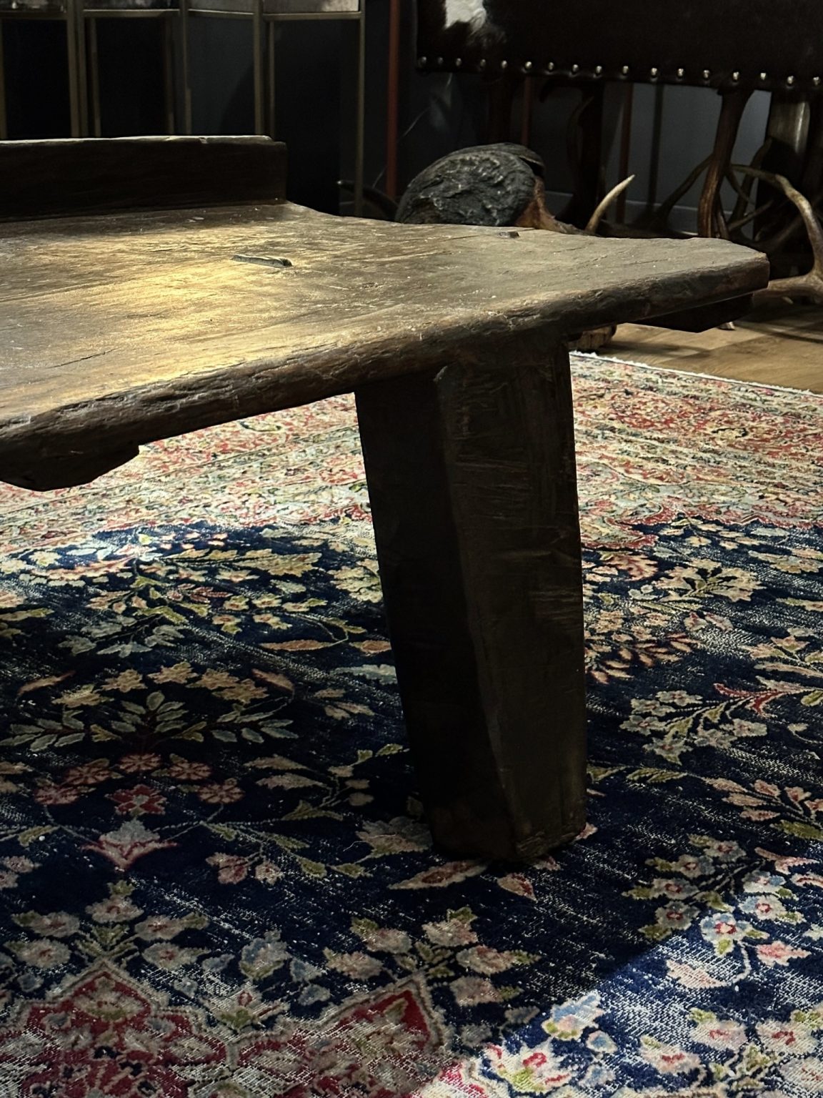 Unieke antieke salontafel - BEAST Interiors