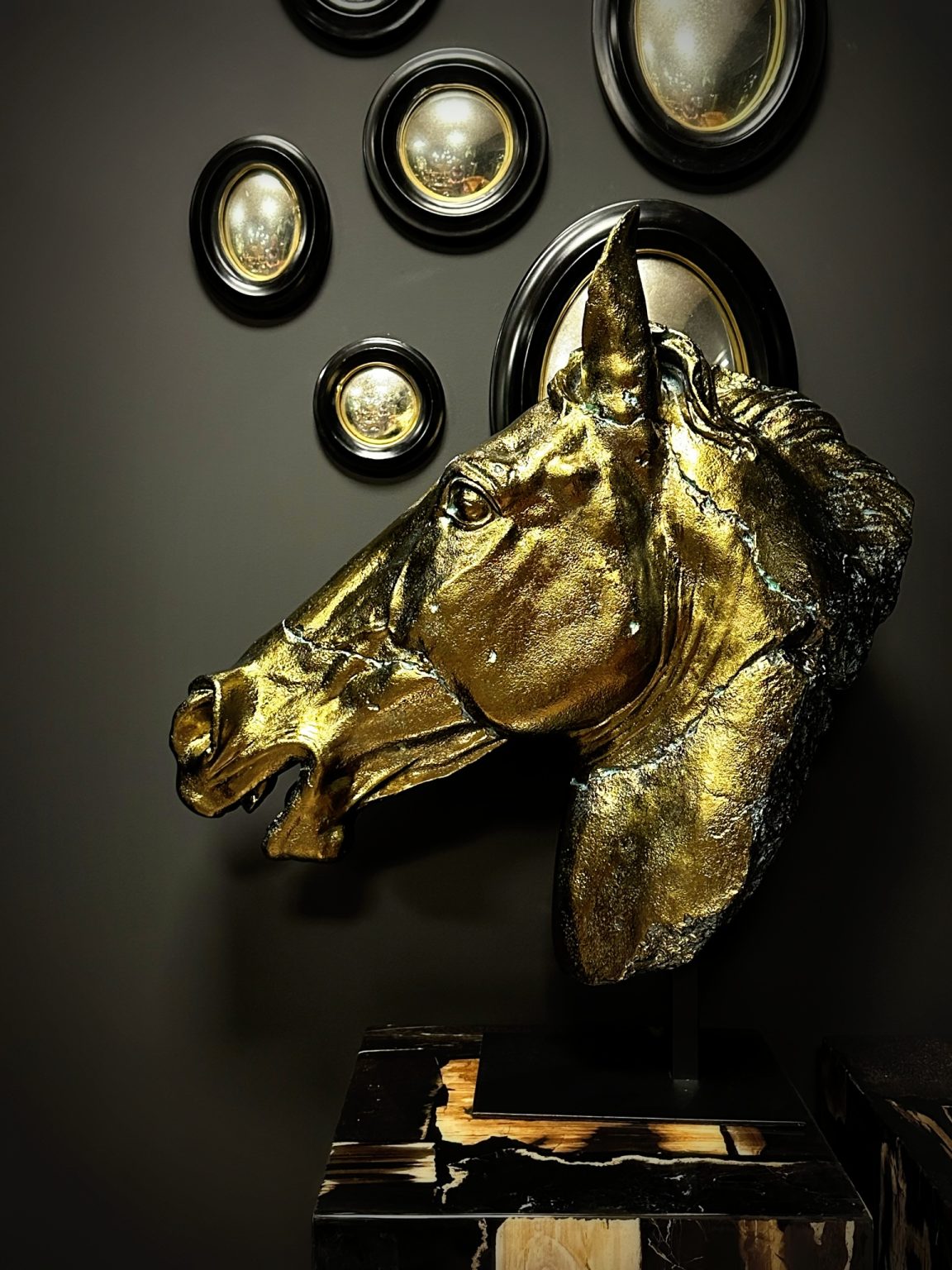 Bronzen paardenhoofd XXL - BEAST Interiors